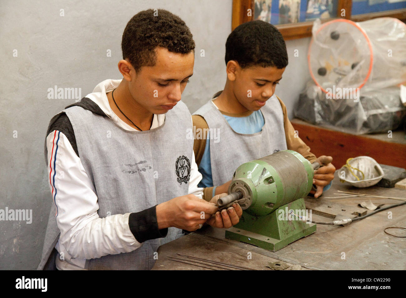 Child labour africa hi-res stock photography and images - Alamy