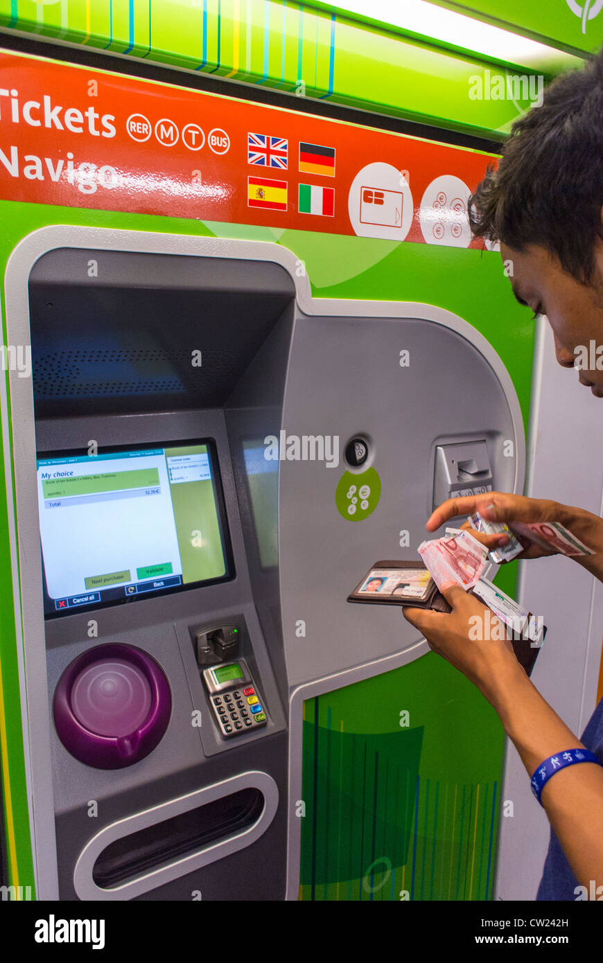 Underground tickets vending machine metro station bright hi-res stock ...
