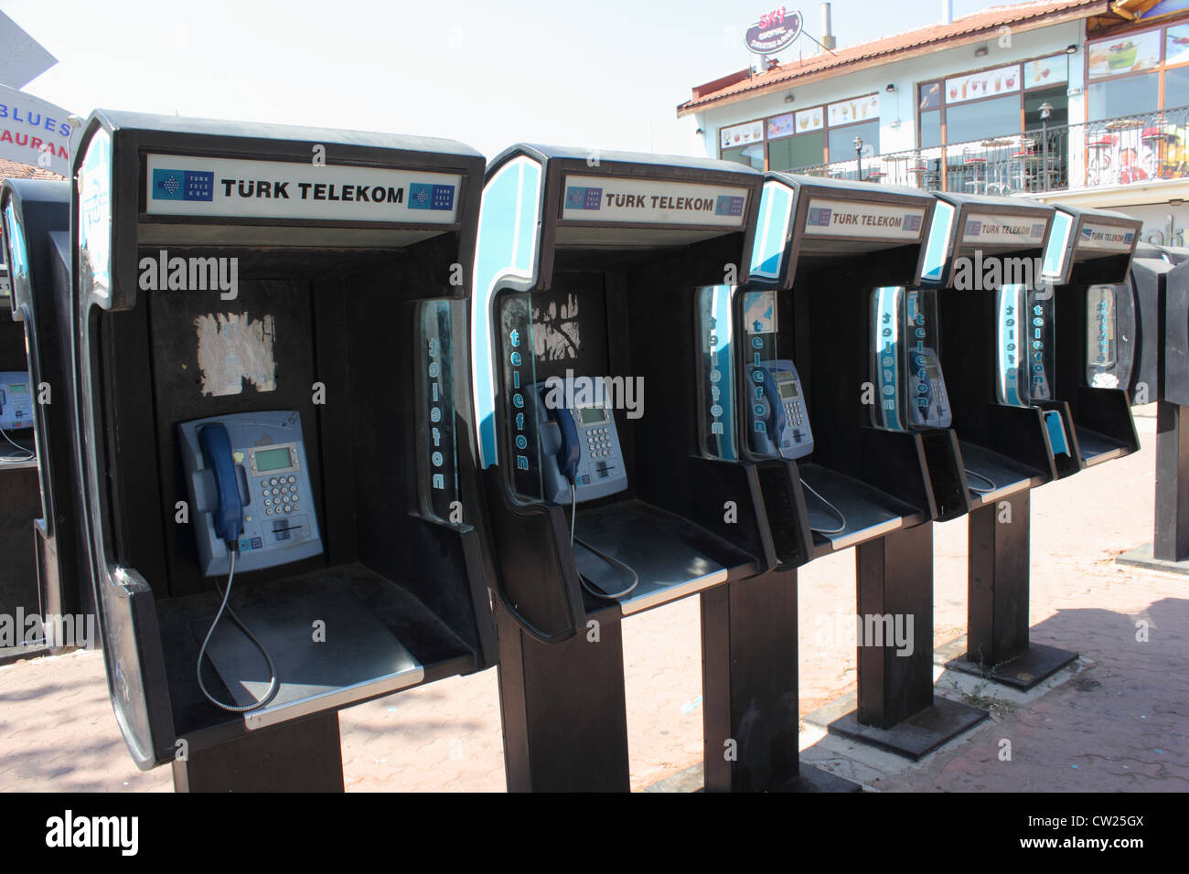 Historical phone booth hi-res stock photography and images - Alamy