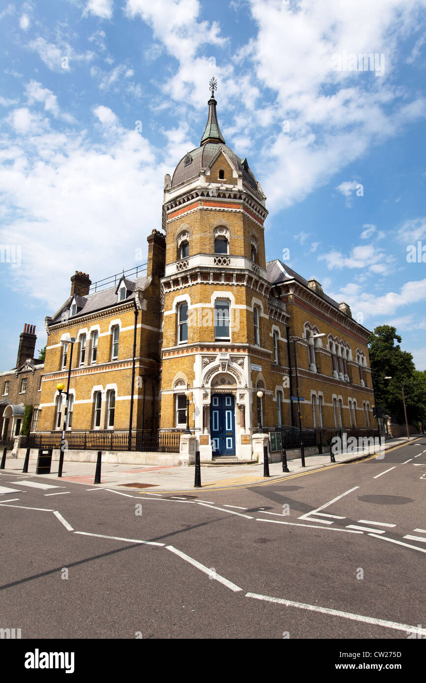 Former Board of Works building at the junction of Poplar High Street ...