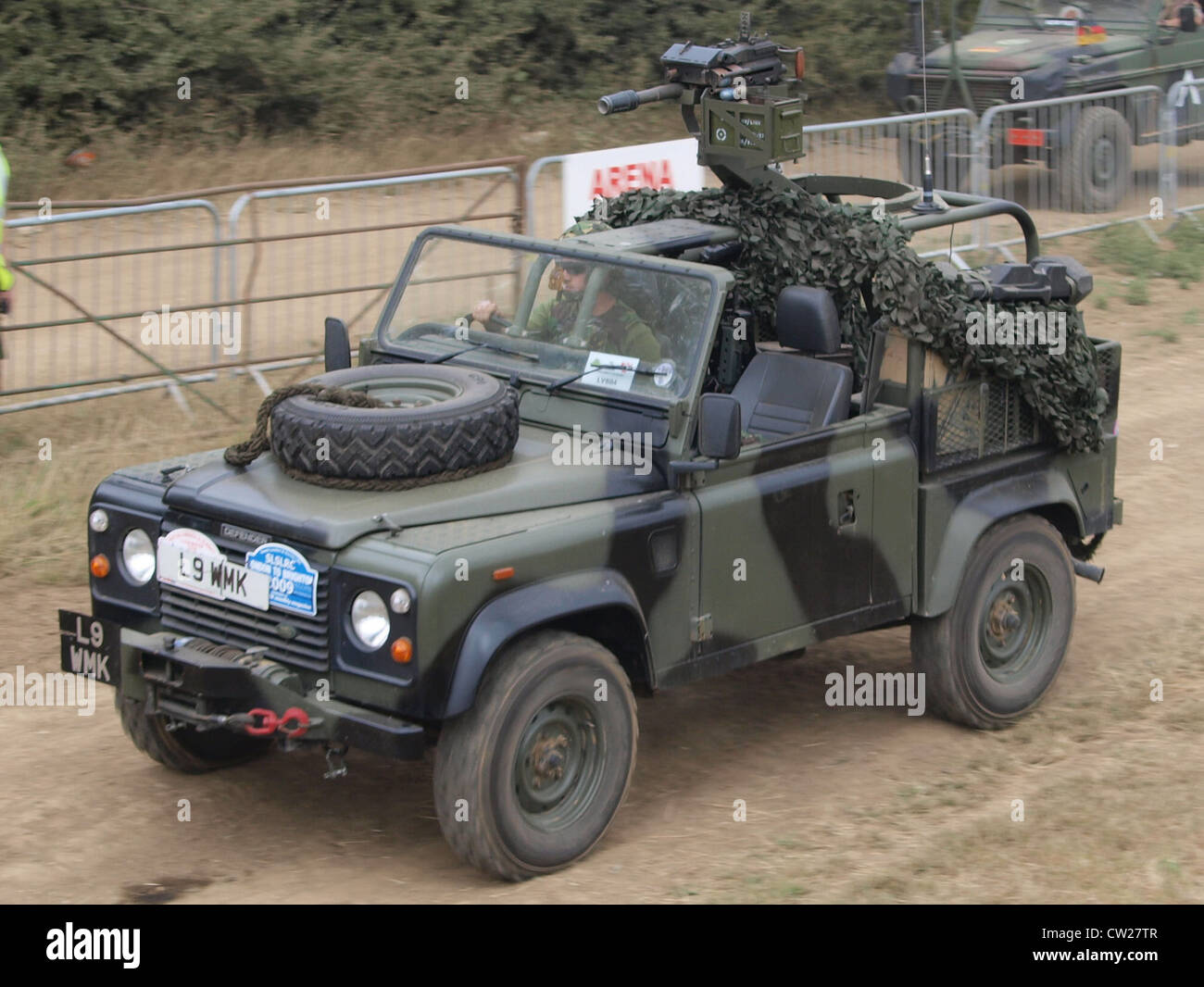Tracked land rover hi-res stock photography and images - Alamy