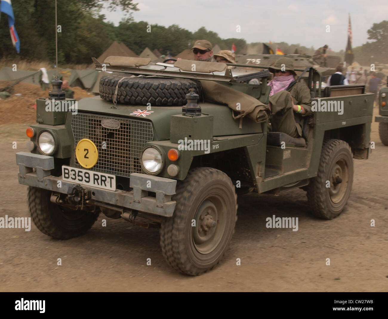 Tracked land rover hi-res stock photography and images - Alamy