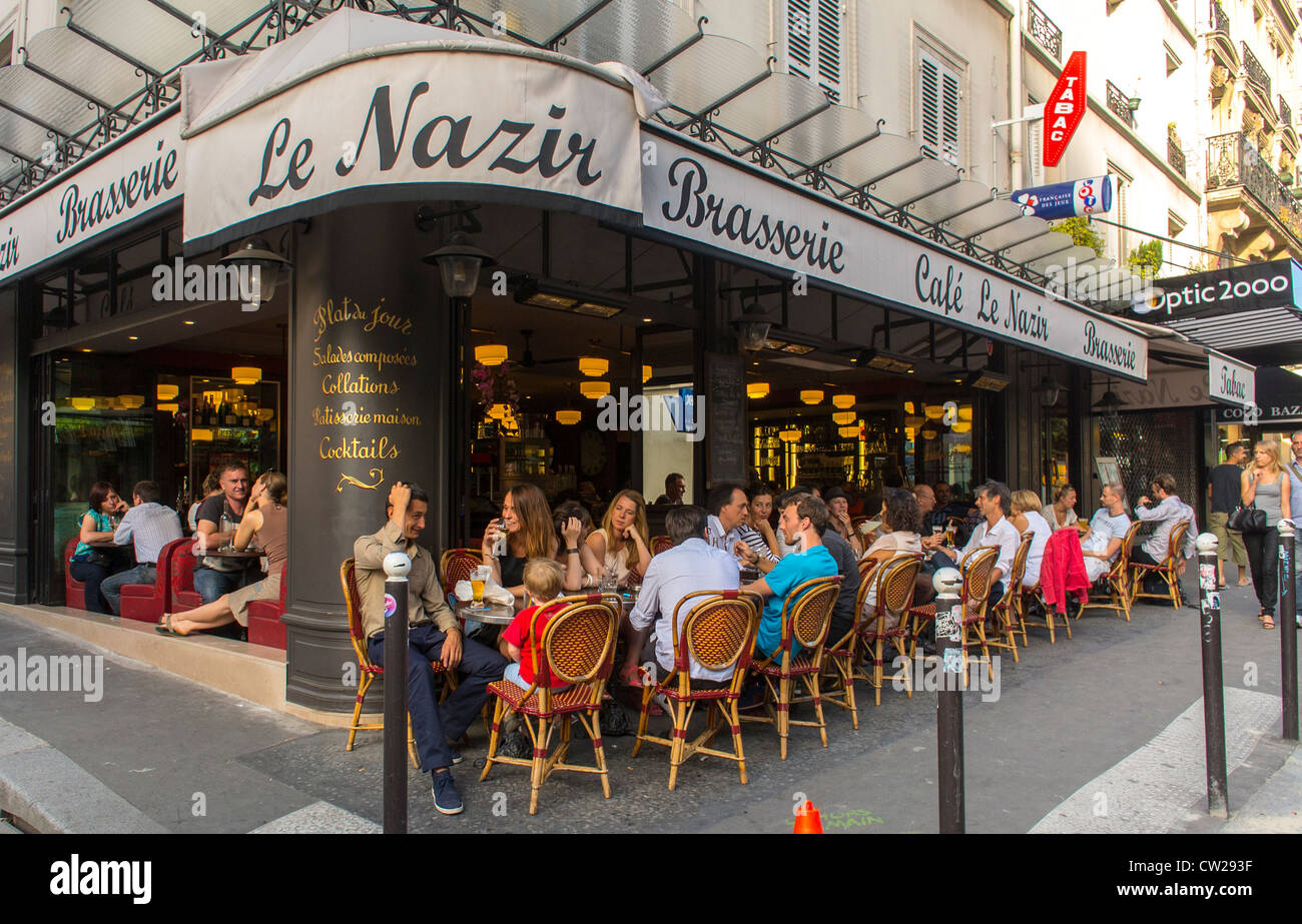 Cafe restaurants women men summer crowd outside outdoors tables ...