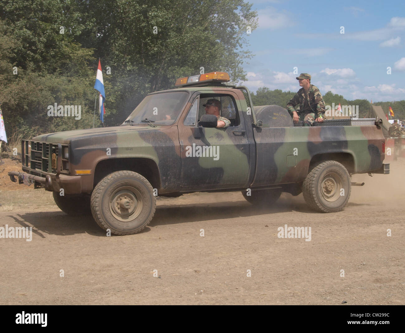 The Chevrolet Blazer 1009 is a military vehicle used for transportation ...