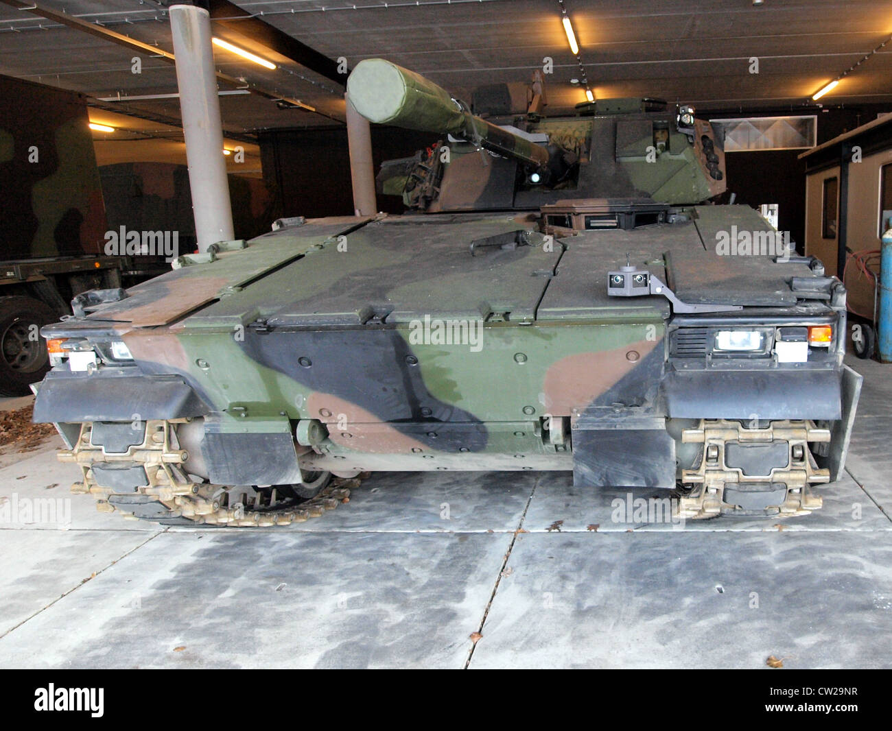 The CV90 NL is a variant of the CV90 series of armored combat vehicles ...