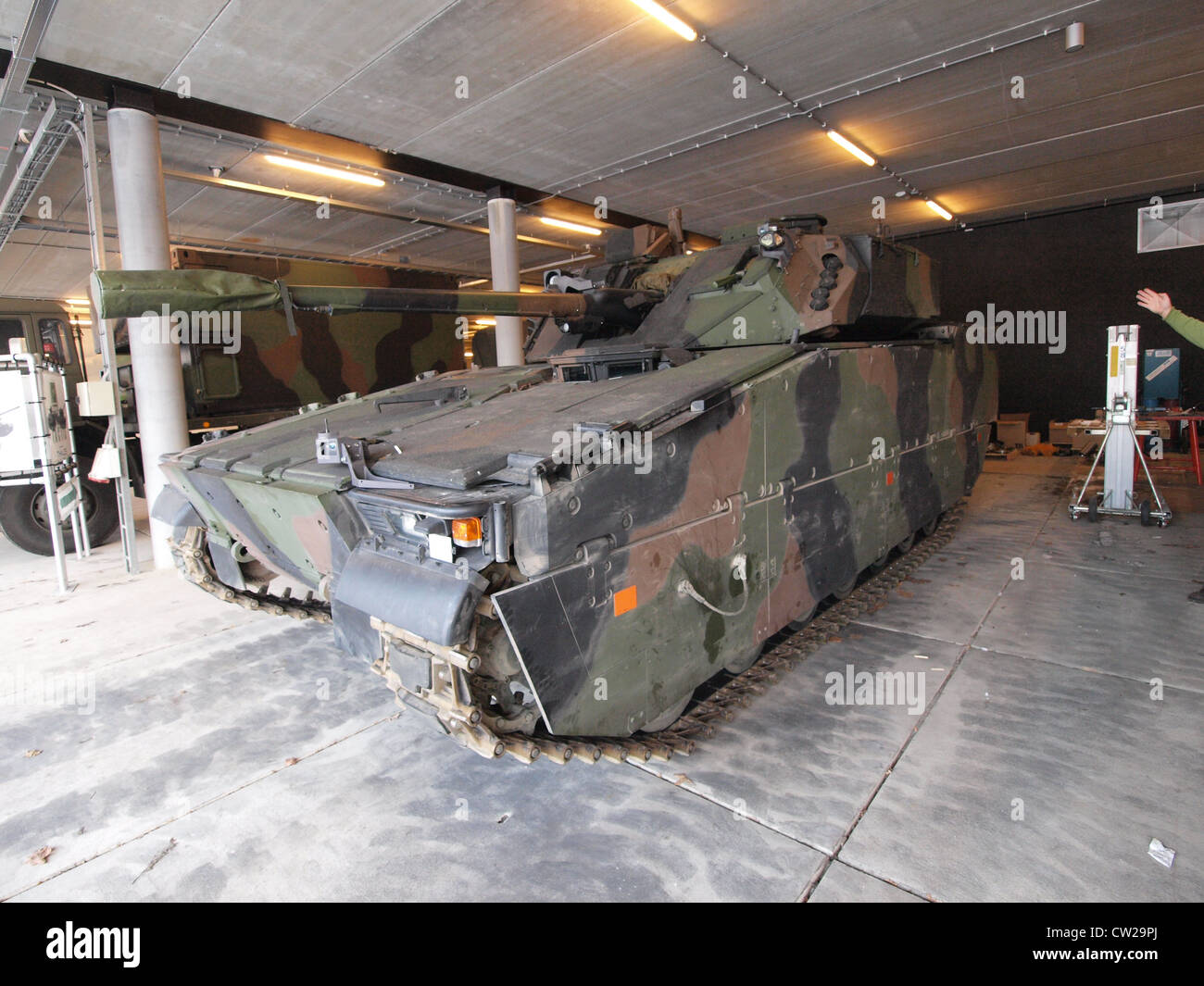 The CV90 NL is an armored infantry fighting vehicle used by the Dutch ...