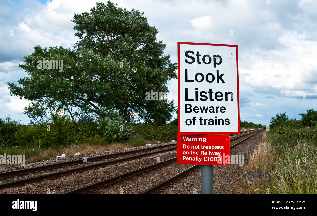 Important pedestrian crossing hi-res stock photography and images - Alamy
