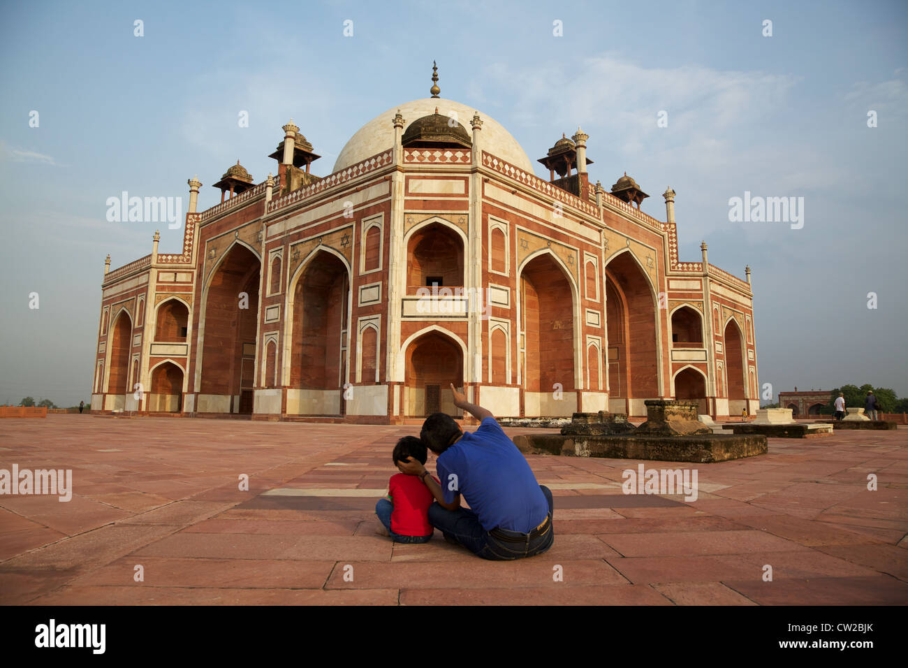 Humanyun's tomb hi-res stock photography and images - Alamy