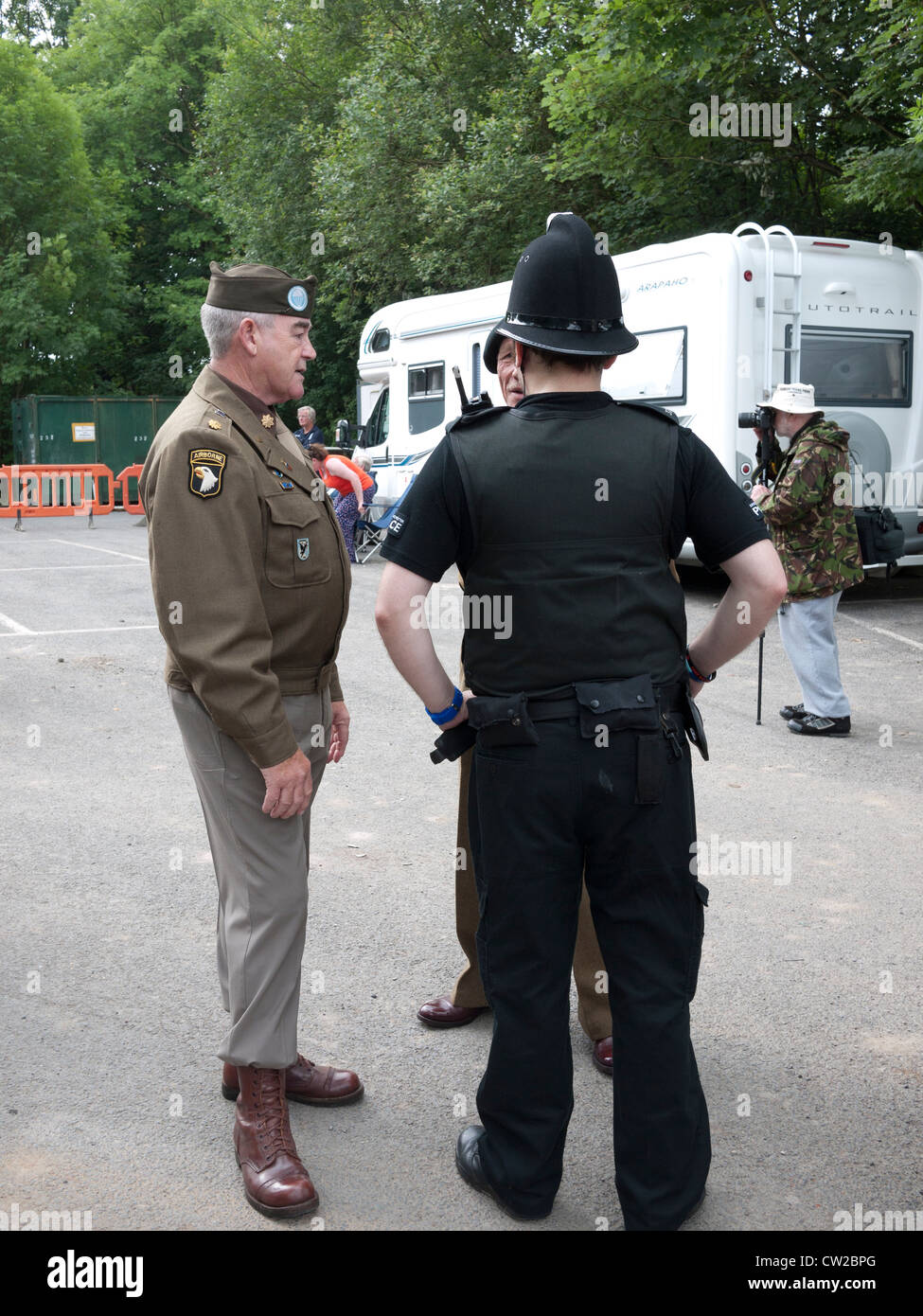 British policeman hi-res stock photography and images - Alamy