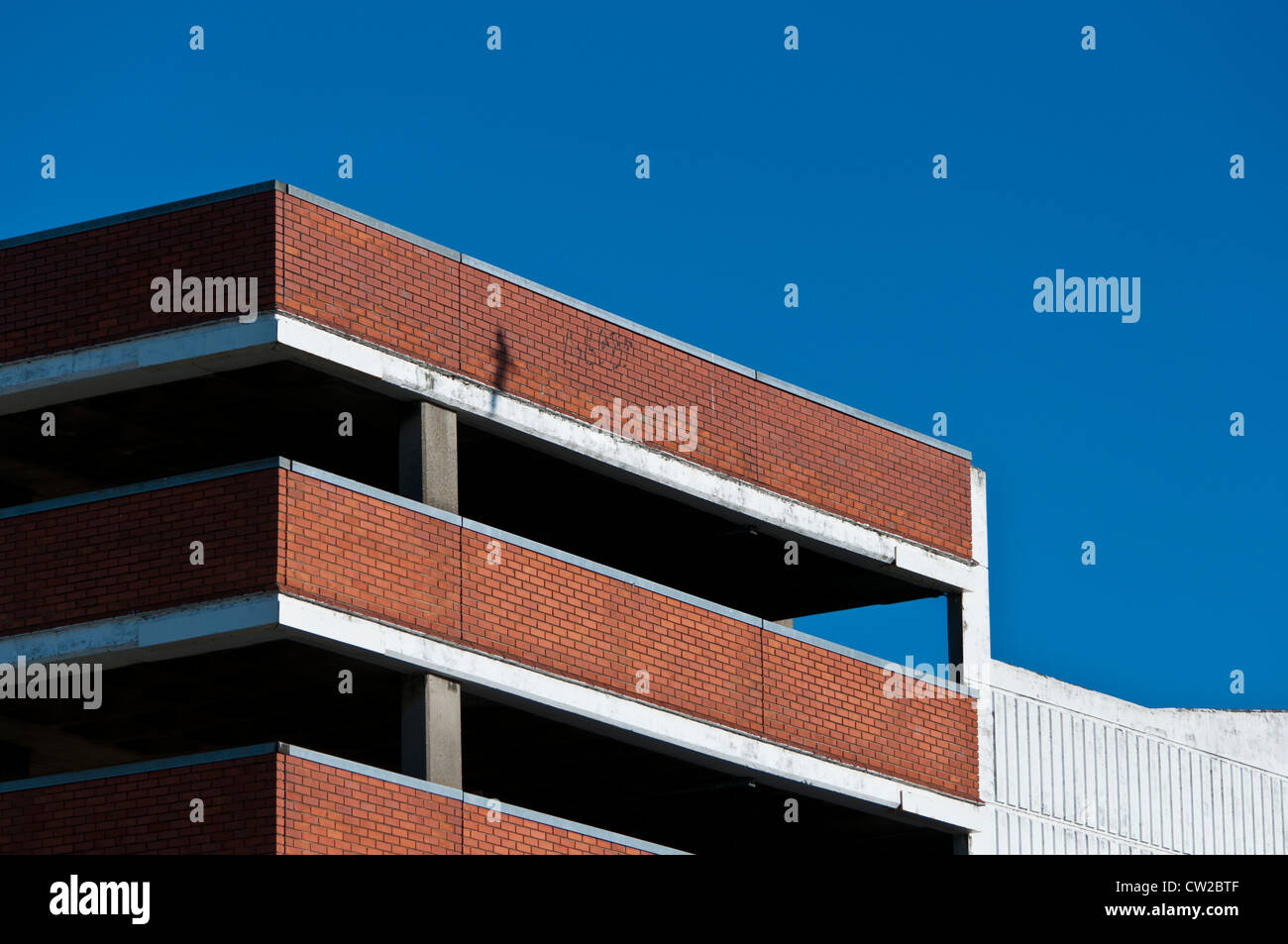 Exterior multi story car park Stock Photo - Alamy