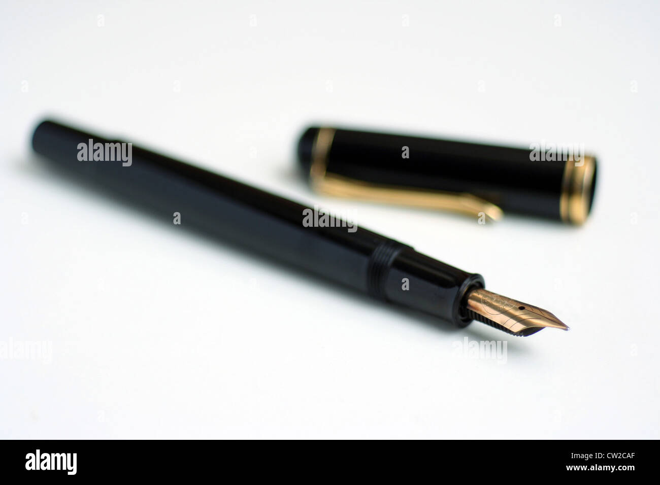 Fountain pen with cap Stock Photo - Alamy