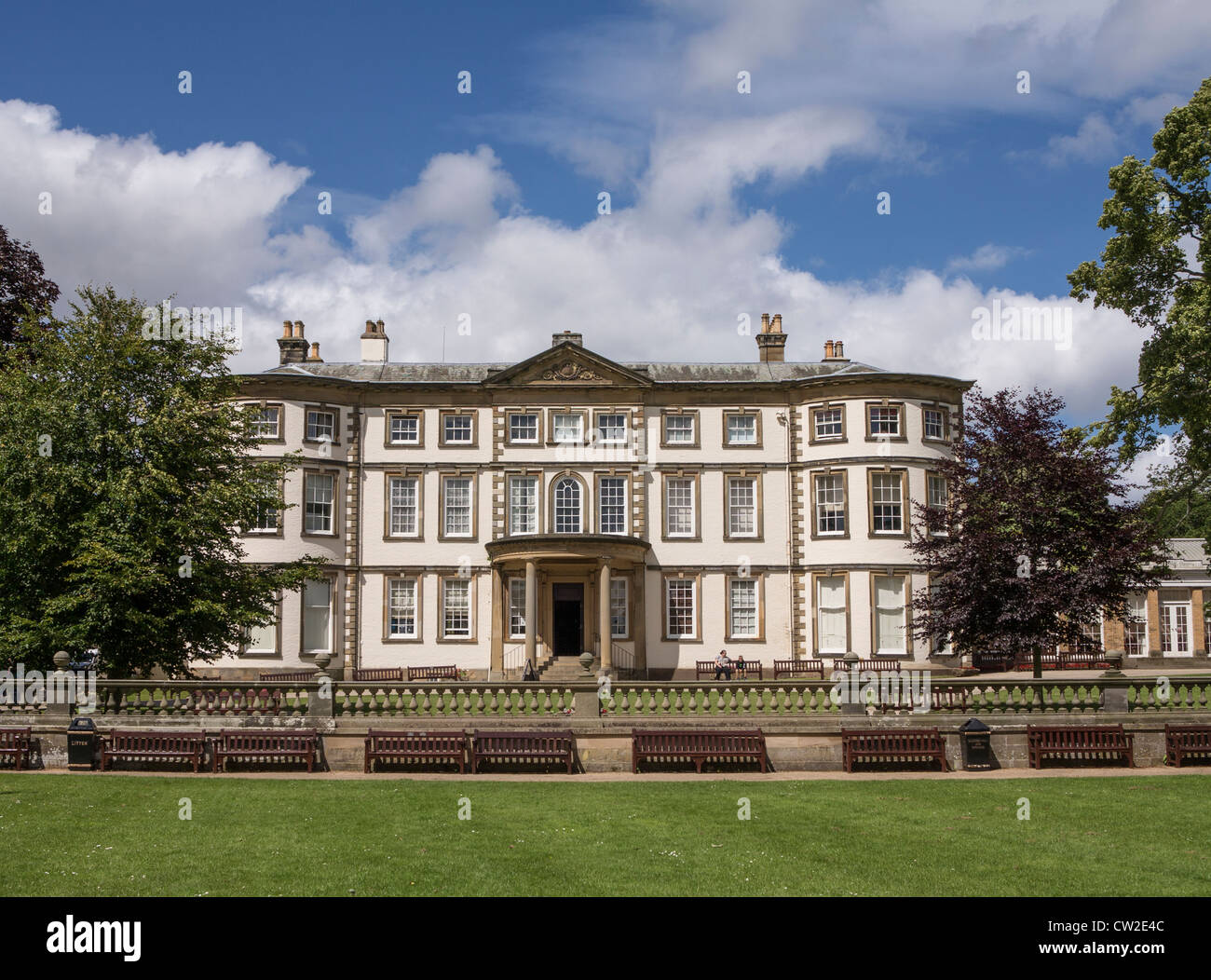 Sewerby hall hi-res stock photography and images - Alamy