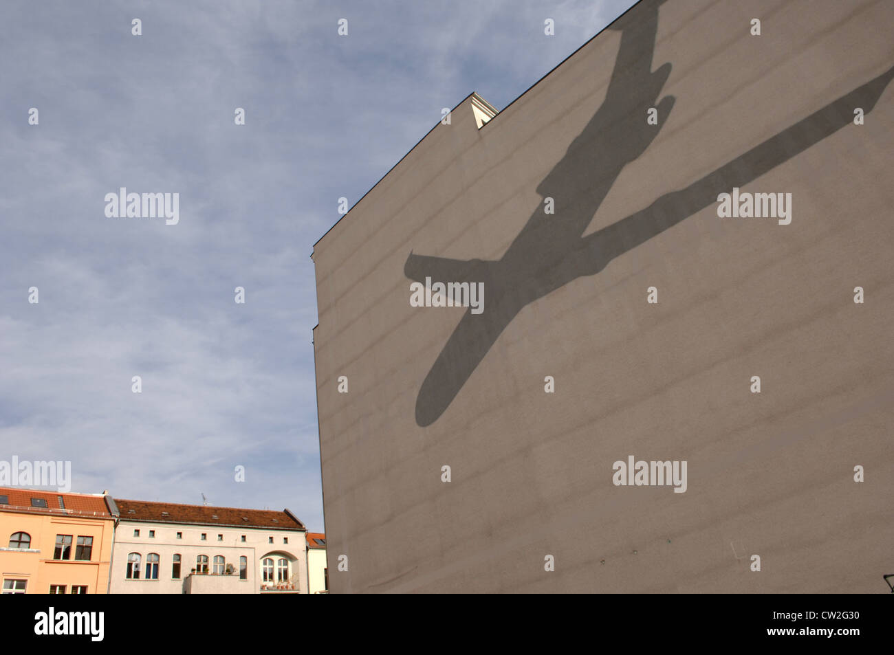 Aircraft shadow hi-res stock photography and images - Alamy