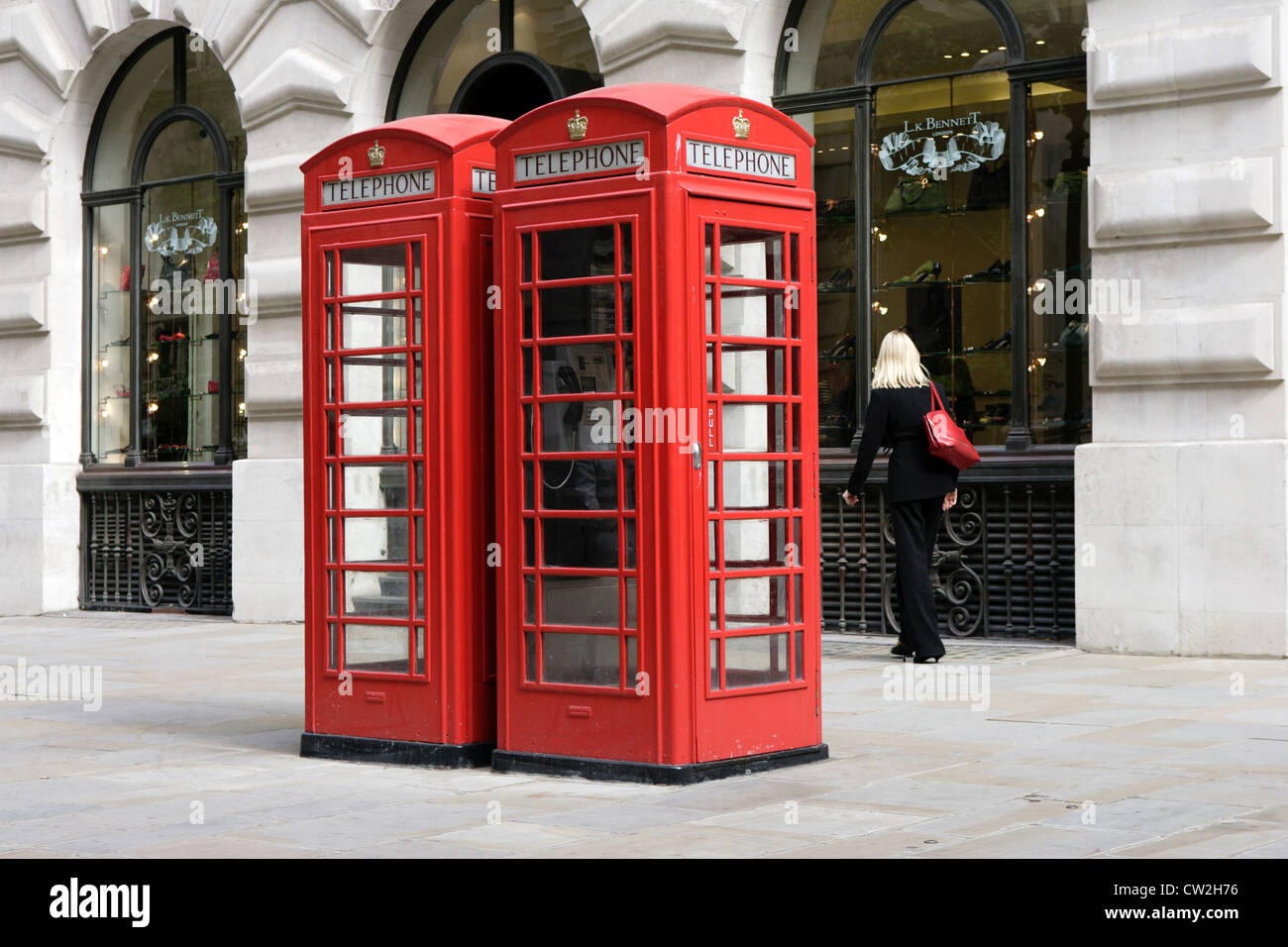 London phone booths Stock Photo - Alamy