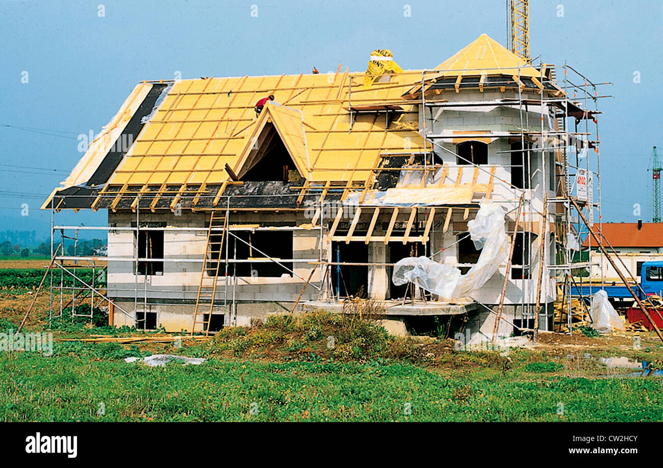 Carcass of a detached house Stock Photo - Alamy