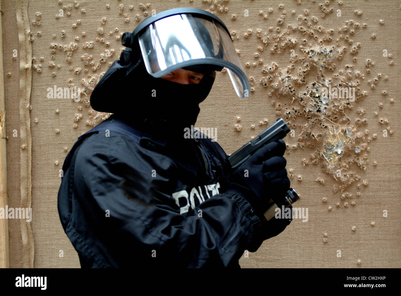 Swat team bullet hi-res stock photography and images - Alamy