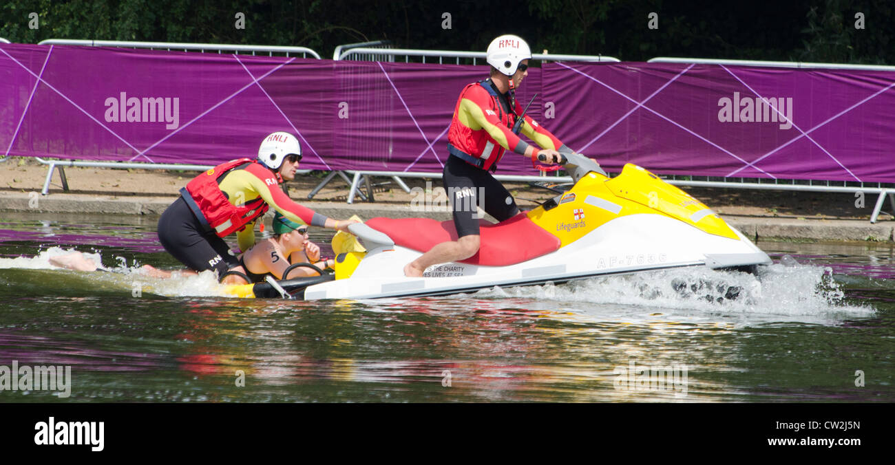 South African swimmer Jessica Roux picked up rescue boat Women's 10km ...