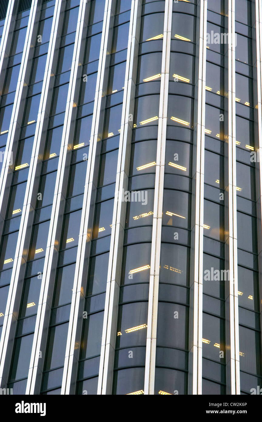 Tower 42 (formerly NatWest Tower) was the tallest building in the UK ...