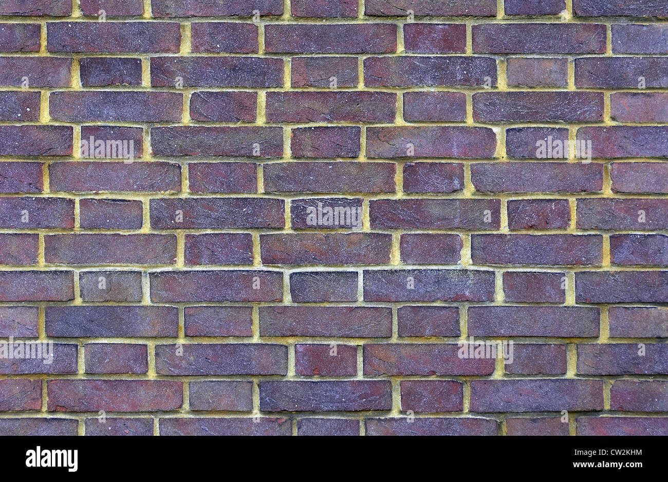Decorative brickwork: Flemish bond. Alternating headers and stretchers ...
