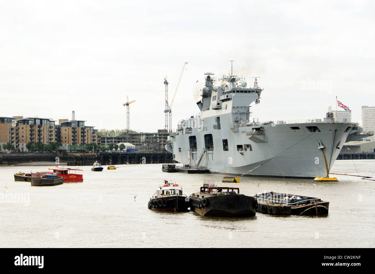 Hms diamond greenwich hi-res stock photography and images - Alamy