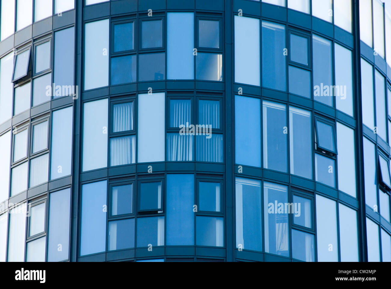 Close up office block glass facade hi-res stock photography and images ...