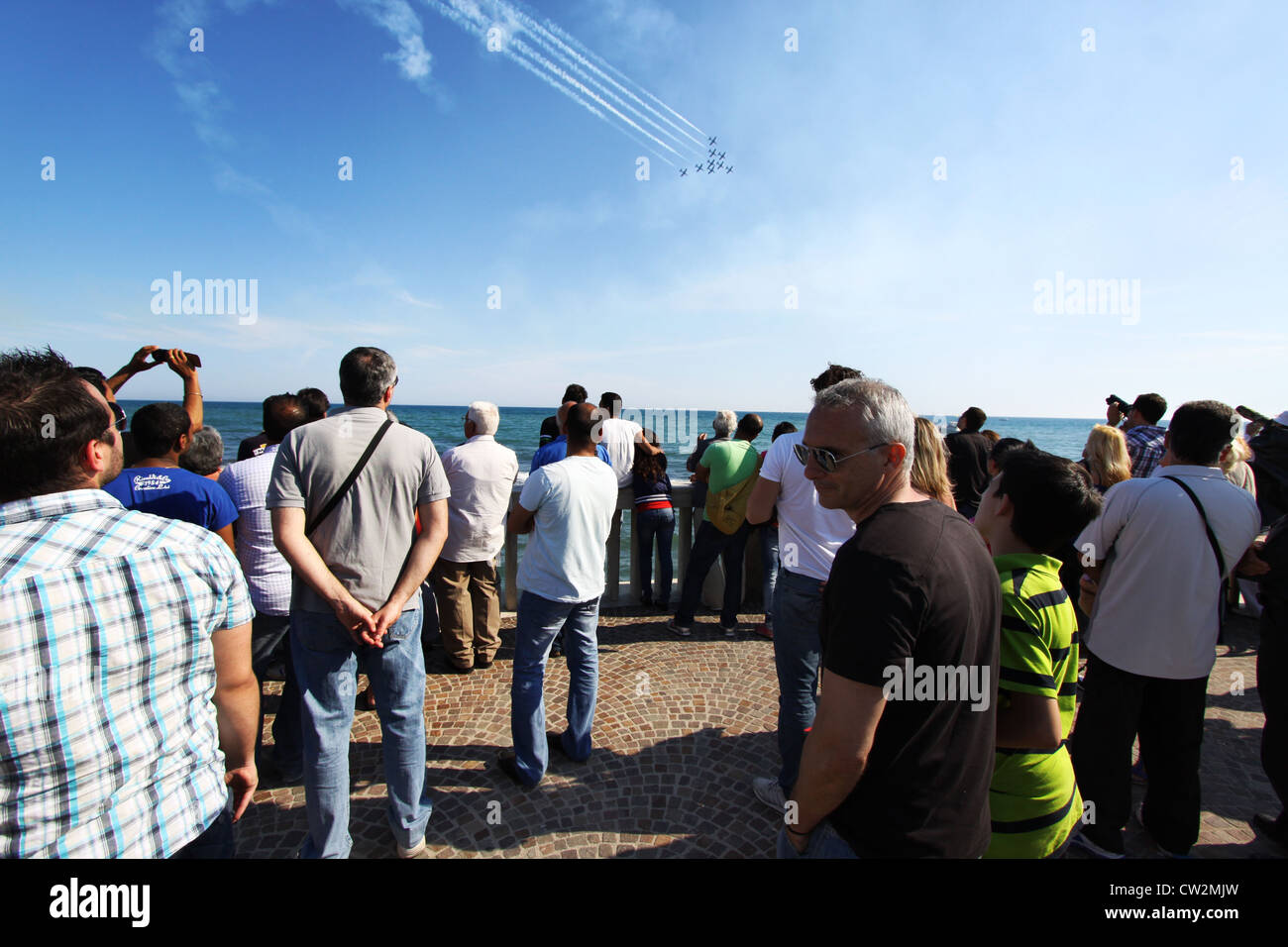 Crowd at Air Show Stock Photo - Alamy