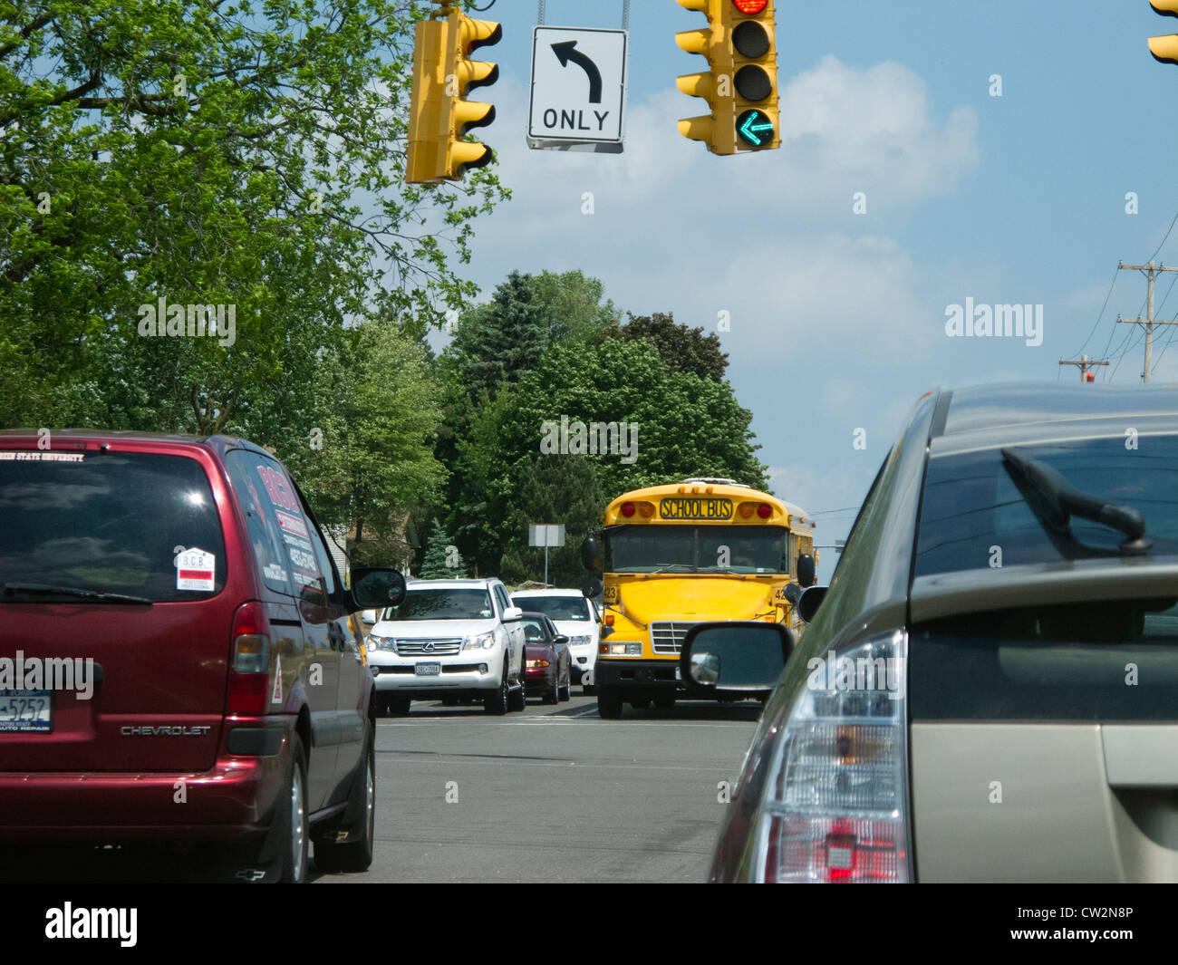 School bus at traffic light Stock Photo - Alamy