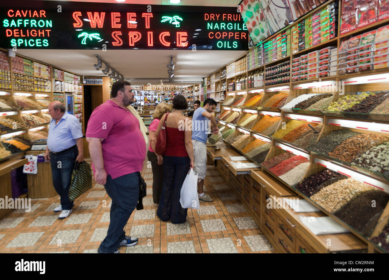 Sweet shop in istanbul hi-res stock photography and images - Alamy