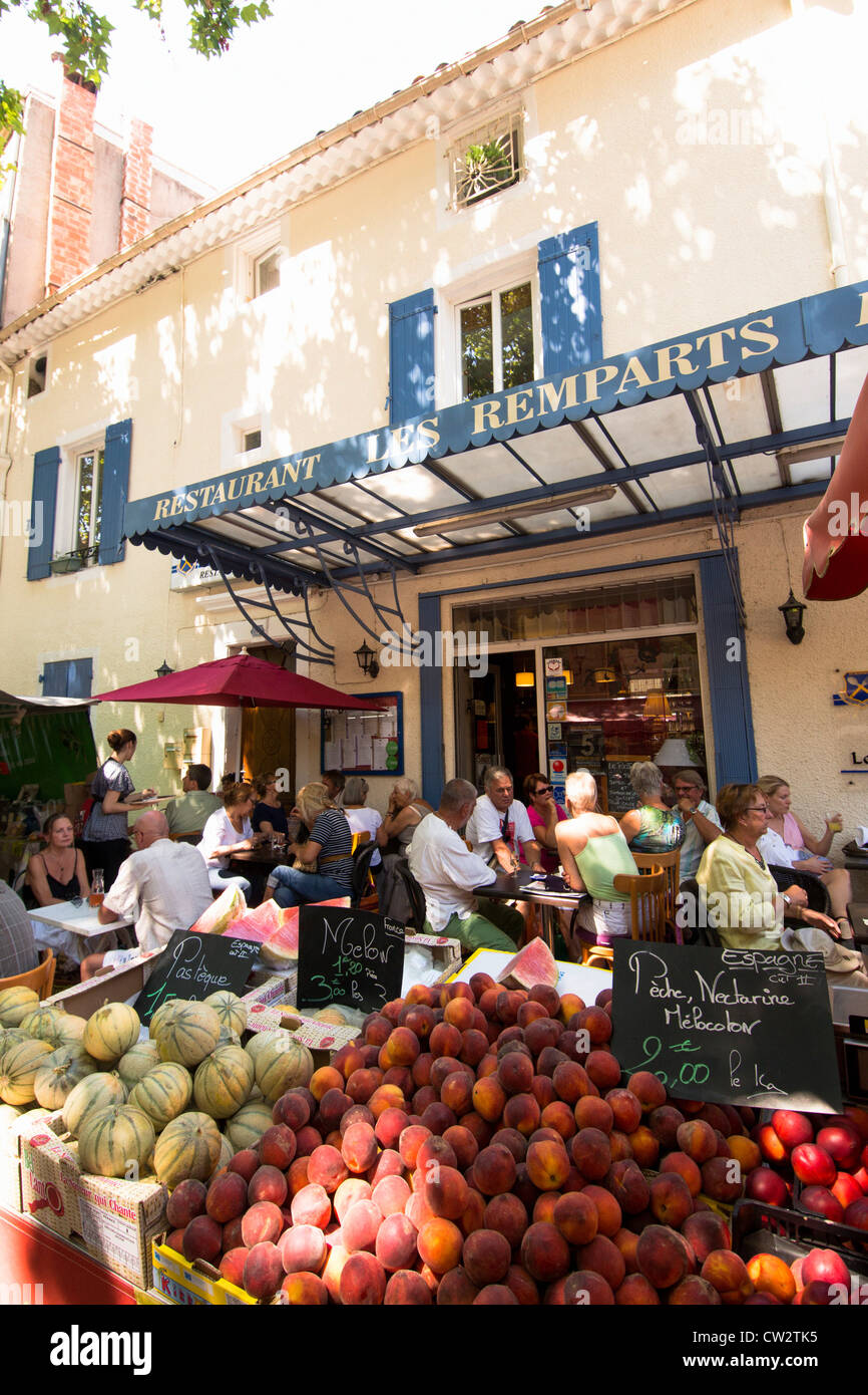 France Market Summer Fruit High Resolution Stock Photography and Images ...