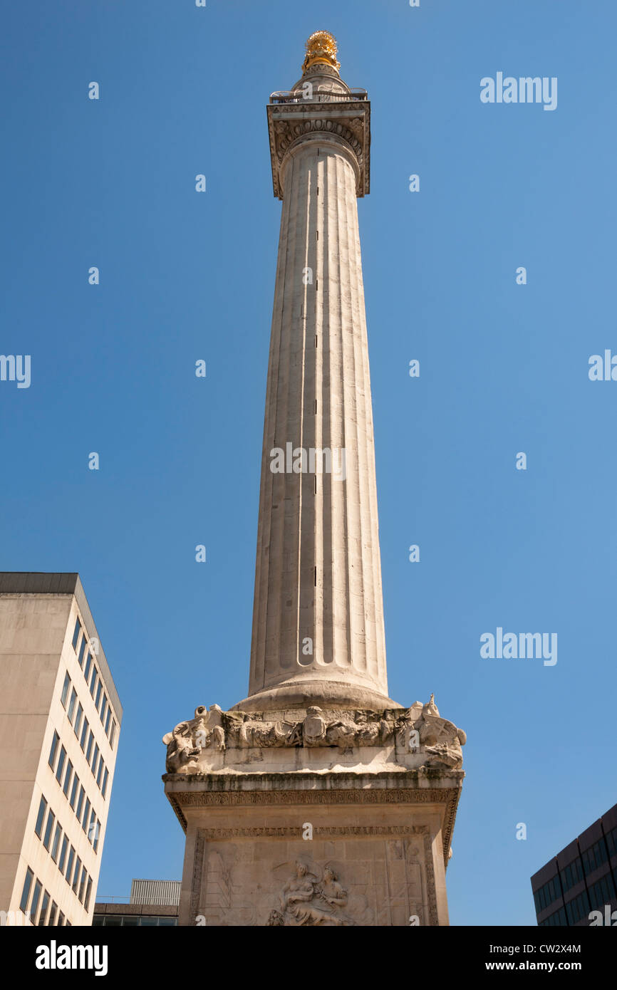 The Monument, commemorating the Great Fire of London in 1666, Monument ...