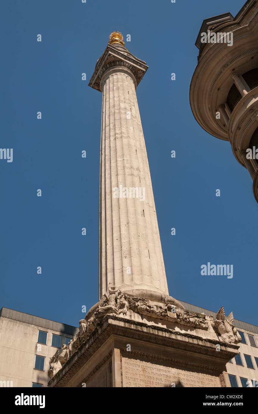 The Monument, commemorating the Great Fire of London in 1666, Monument ...