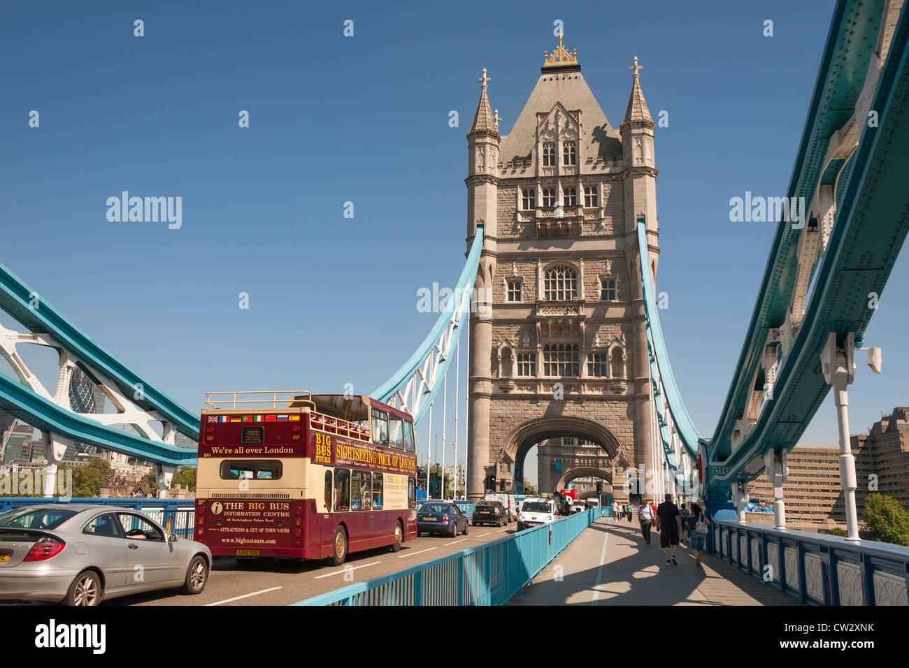London england tower bridge hi-res stock photography and images - Alamy