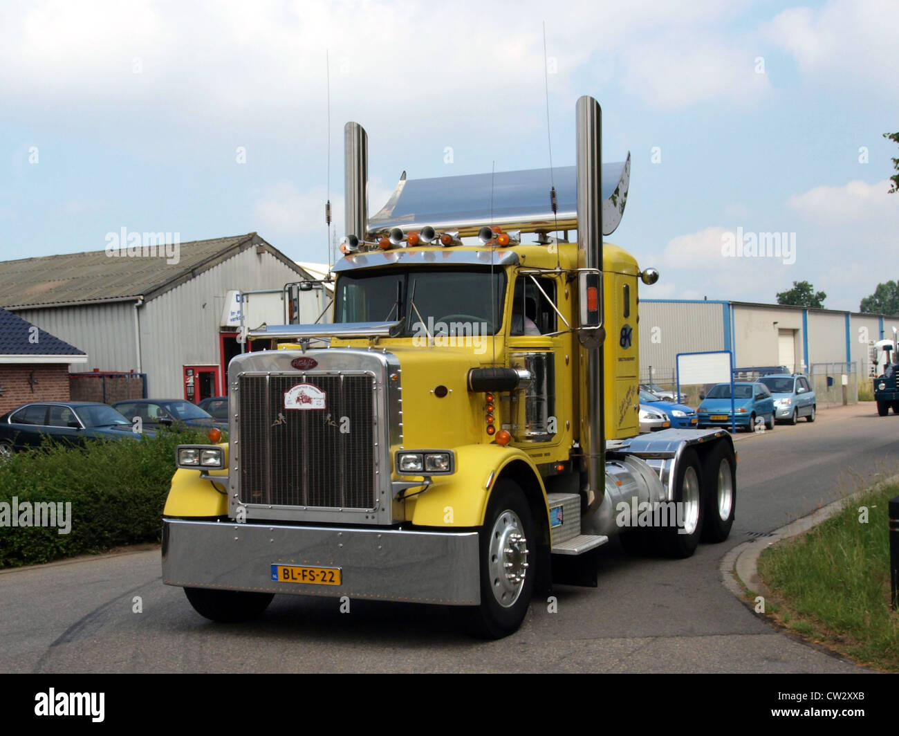 Peterbilt 359 hi-res stock photography and images - Alamy