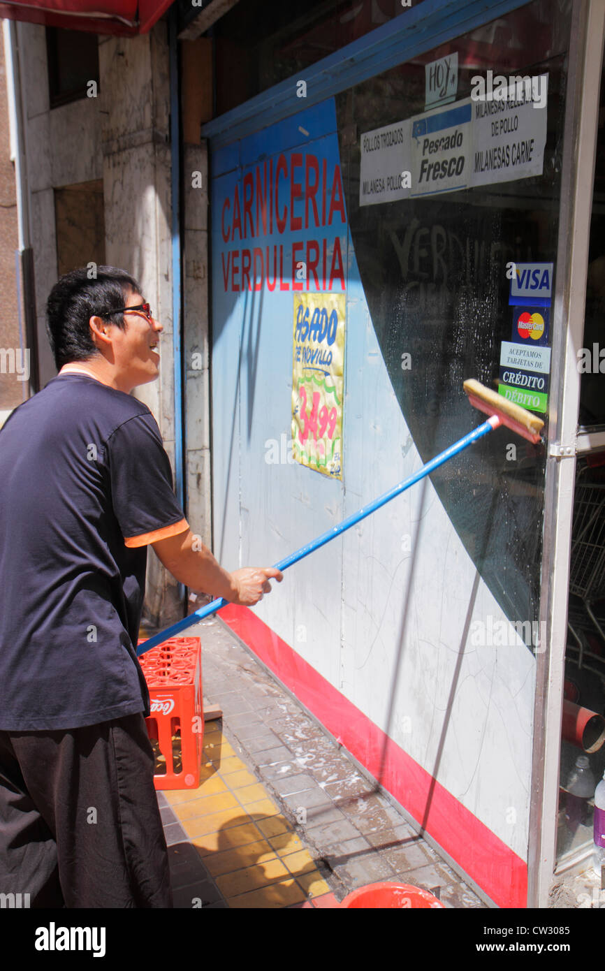 Mendoza Argentina,Avenida San Juan,Asian Asians ethnic immigrant ...