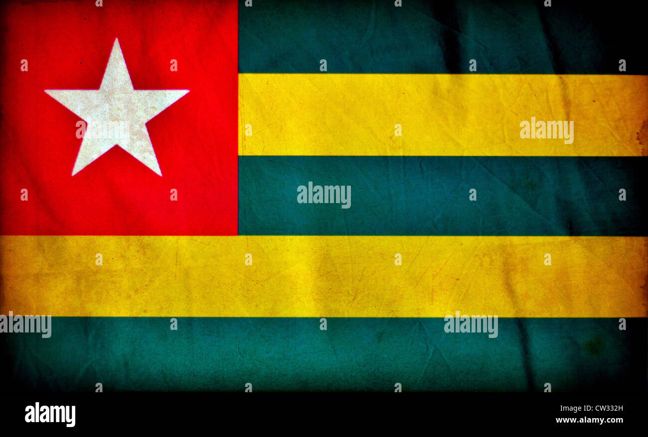 Togo grunge flag Stock Photo - Alamy