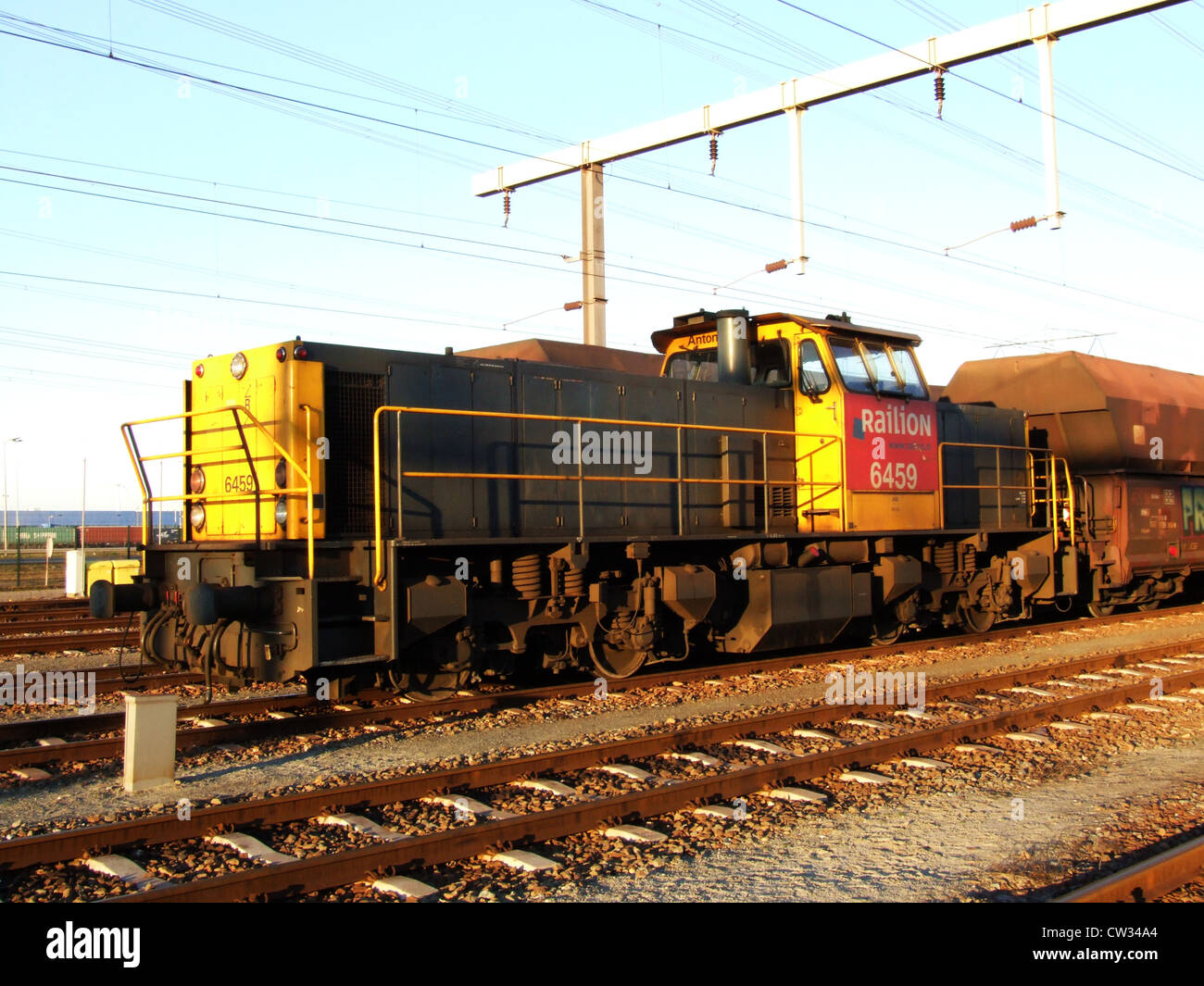 Railion Diesel train at Port of Rotterdam Stock Photo - Alamy