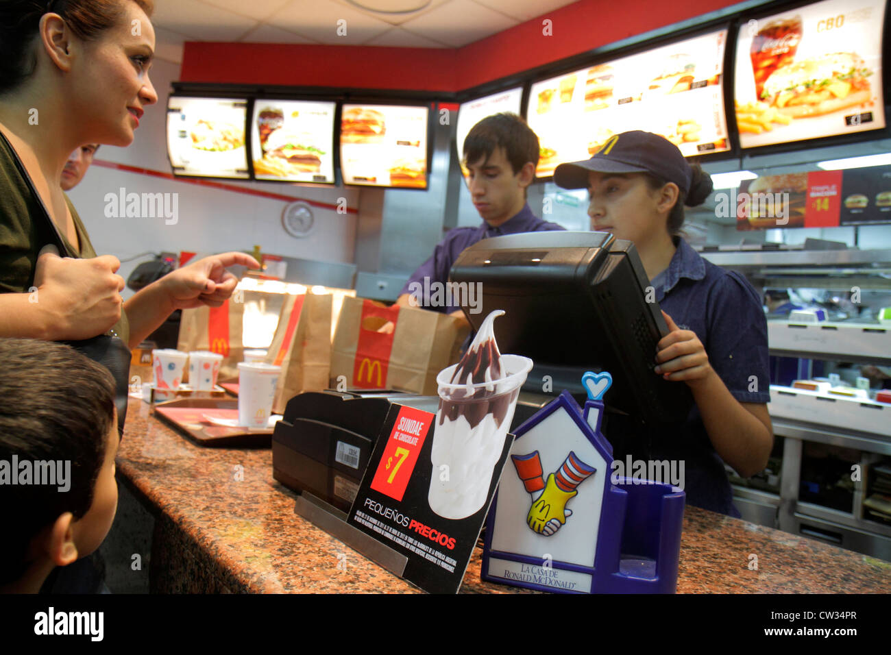 Mcdonalds cashier hi-res stock photography and images - Alamy
