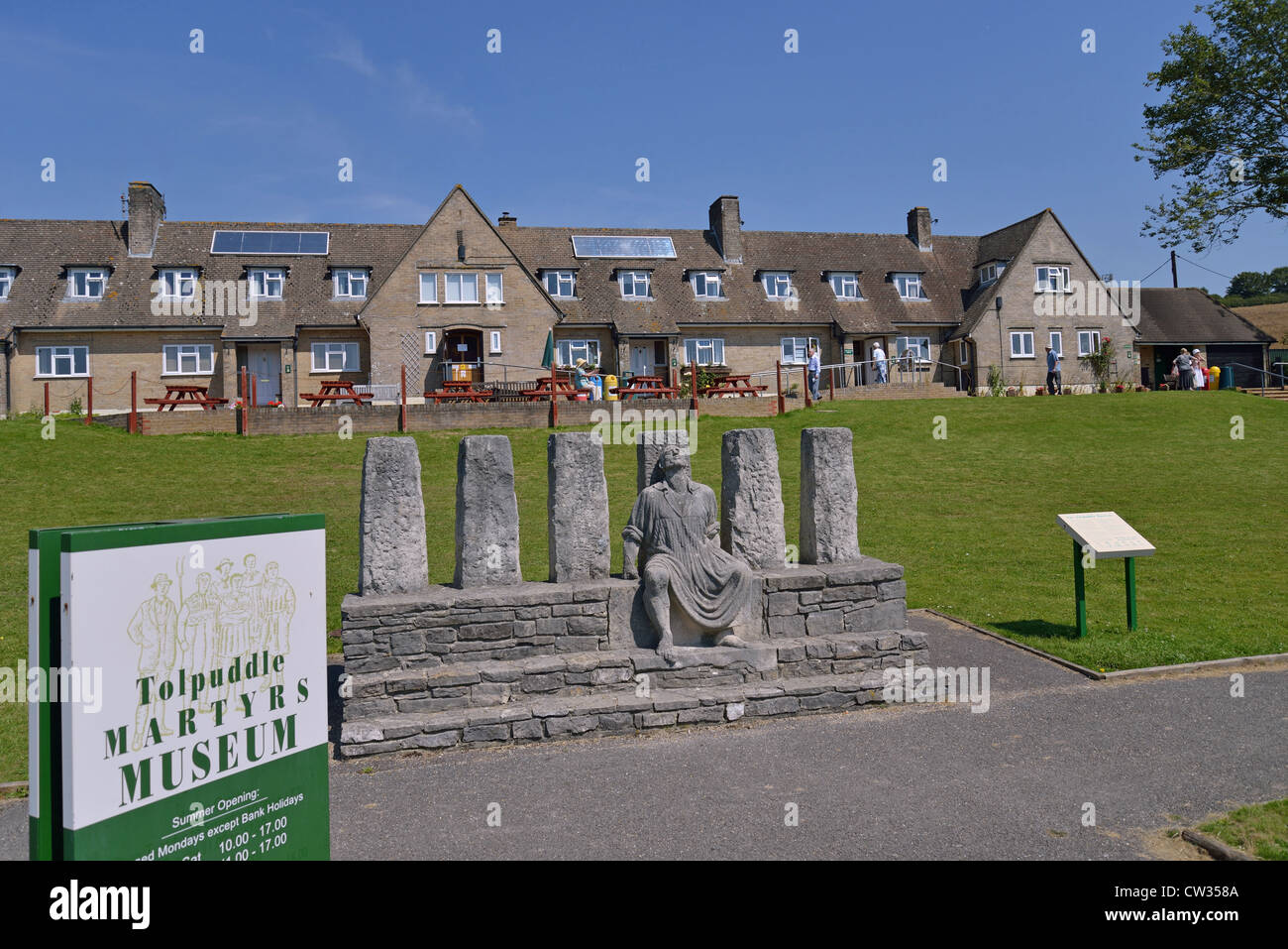 'Tolpuddle Six' sculpture and Tolpuddle Martyrs Museum, Main Road ...