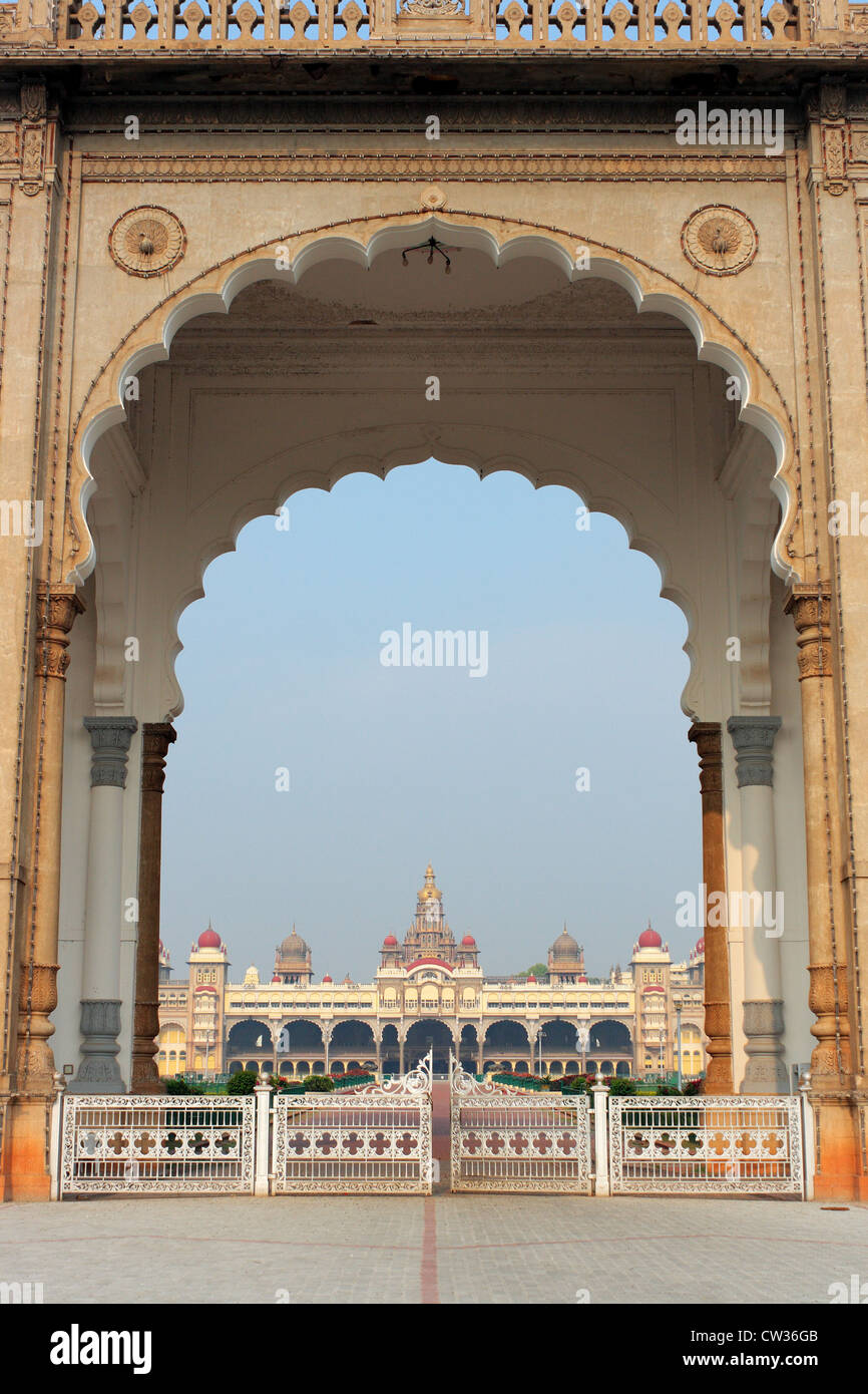 Mysore Palace, gate, Historic, Heritage, Mysore, Karnataka state in ...