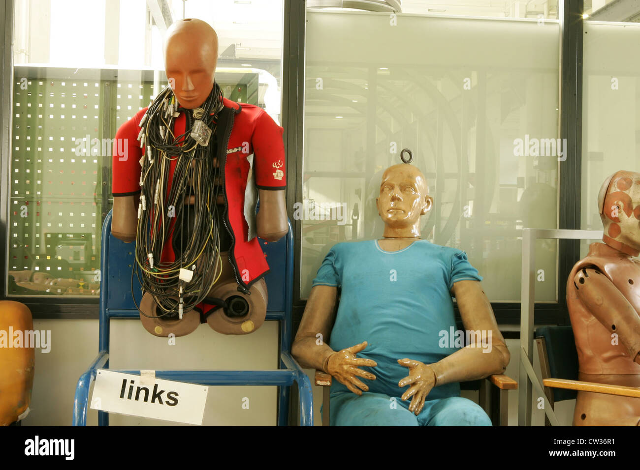 Crash test dummies hi-res stock photography and images - Alamy