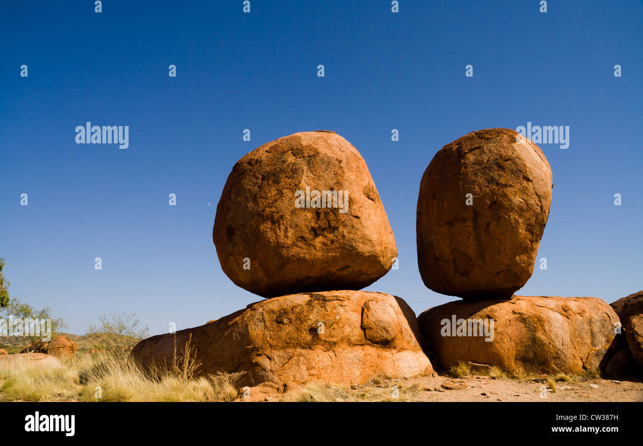 Devil's Marbles a rock formation in Outback Australia Stock Photo - Alamy