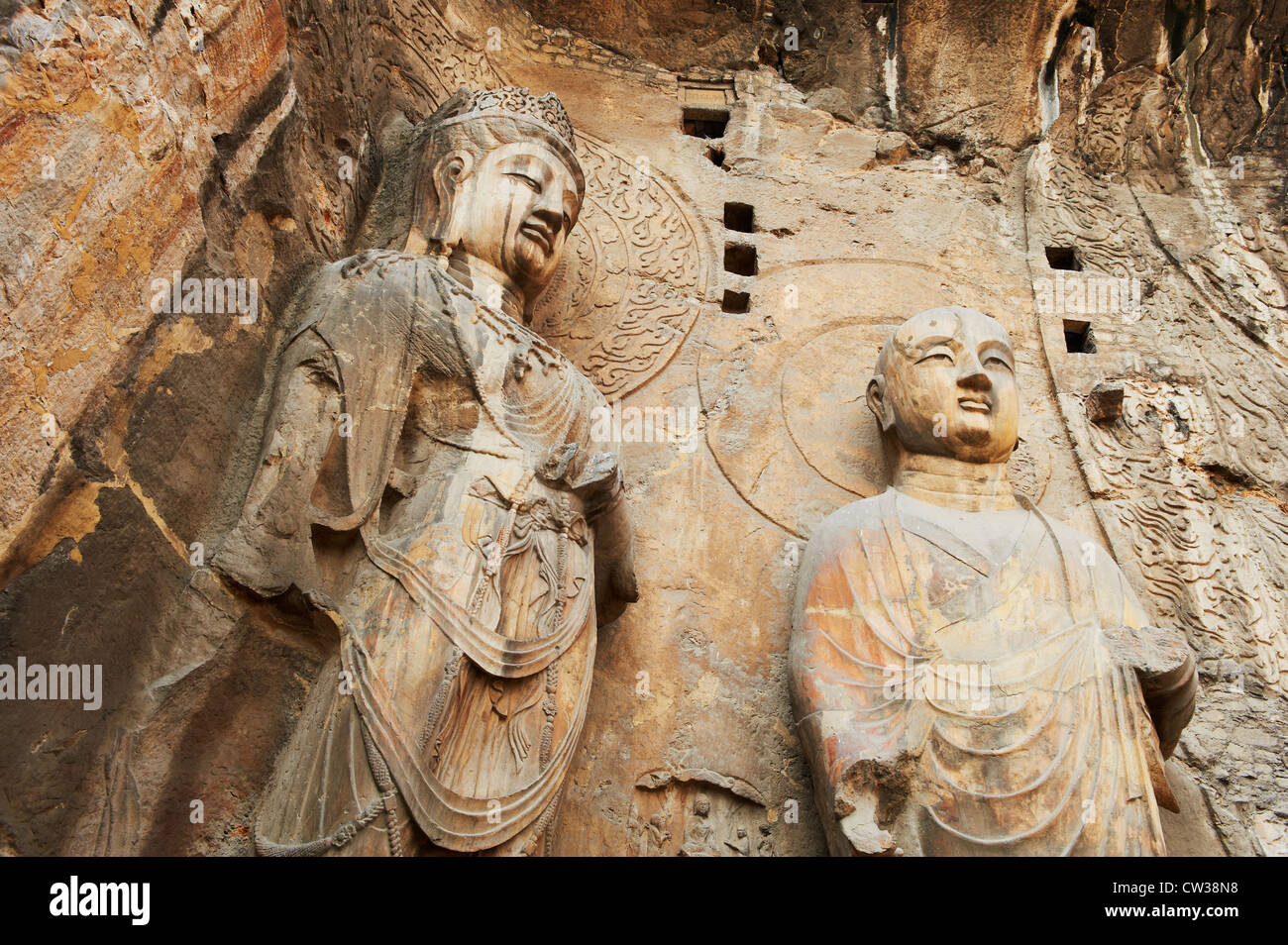 The Longmen (Dragon's Gate) Grottoes in Luoyang, China Stock Photo - Alamy