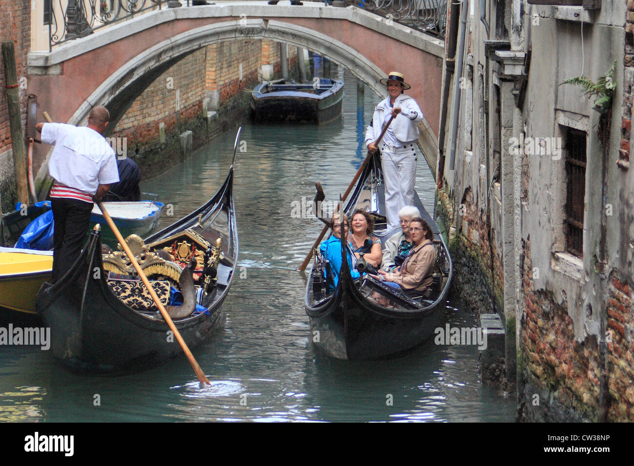 Venice’s first female gondoliera Alexandra Hai Stock Photo - Alamy