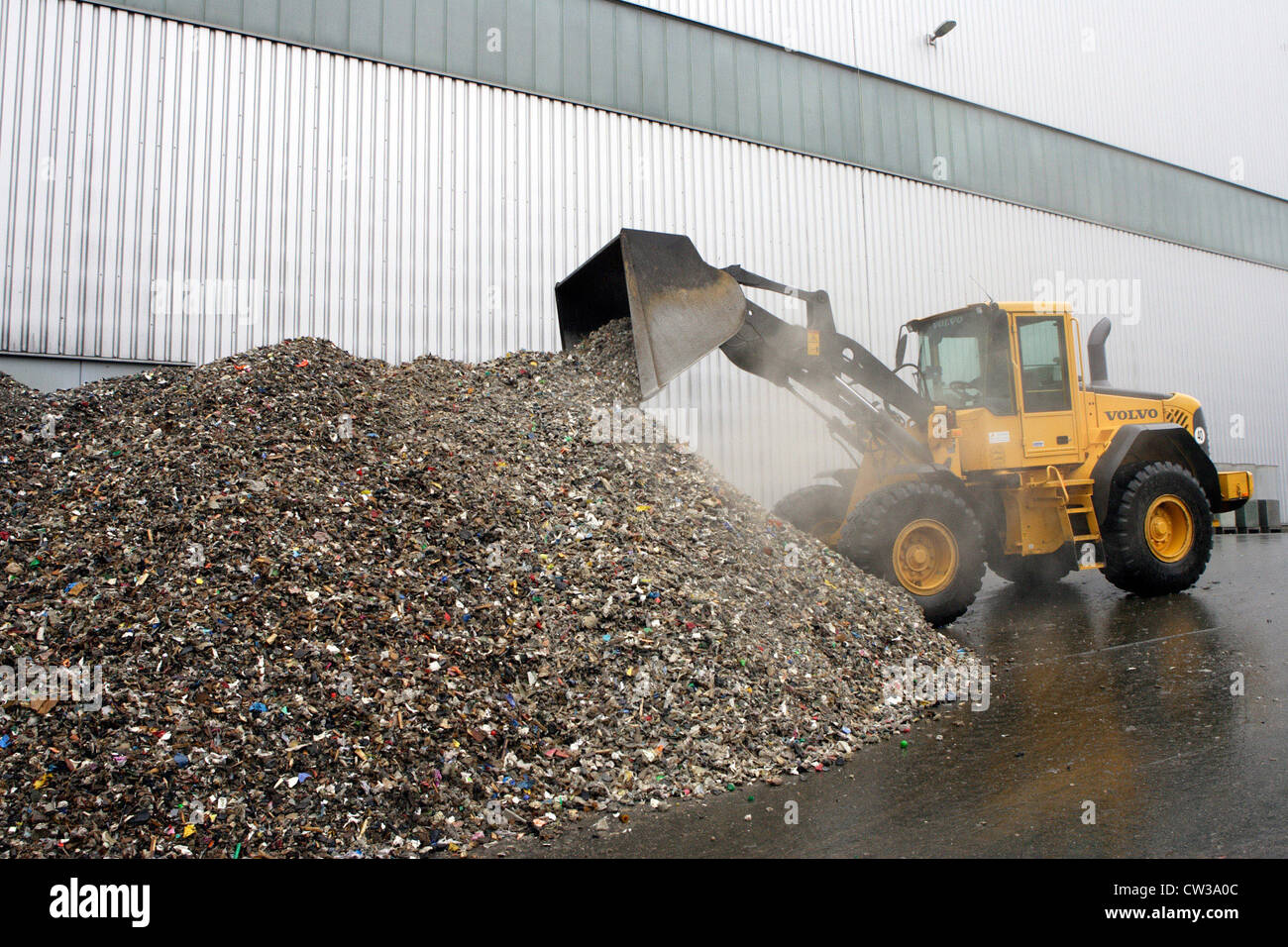 Garbage, heavy fraction Stock Photo - Alamy