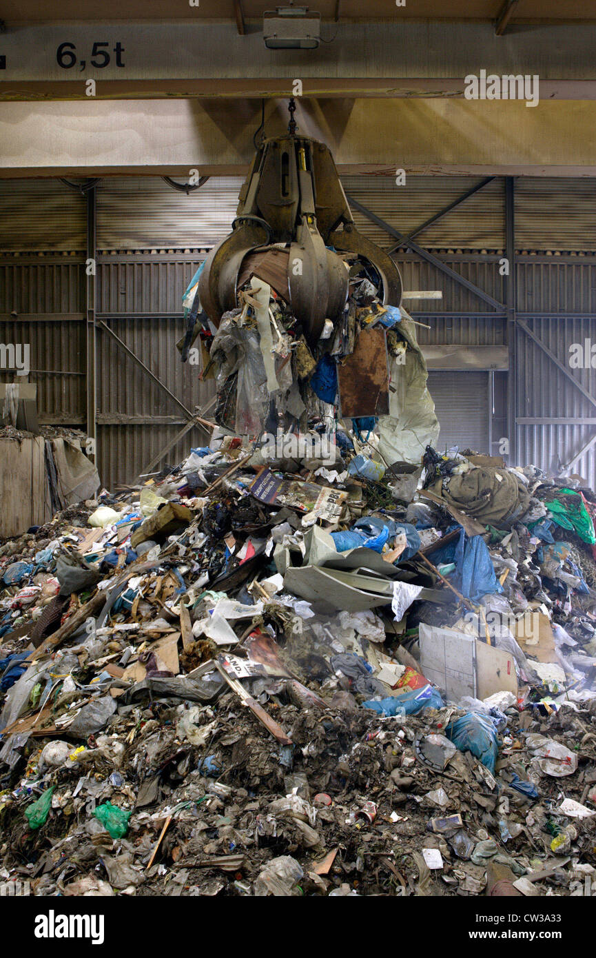 Muellrecycling hi-res stock photography and images - Alamy