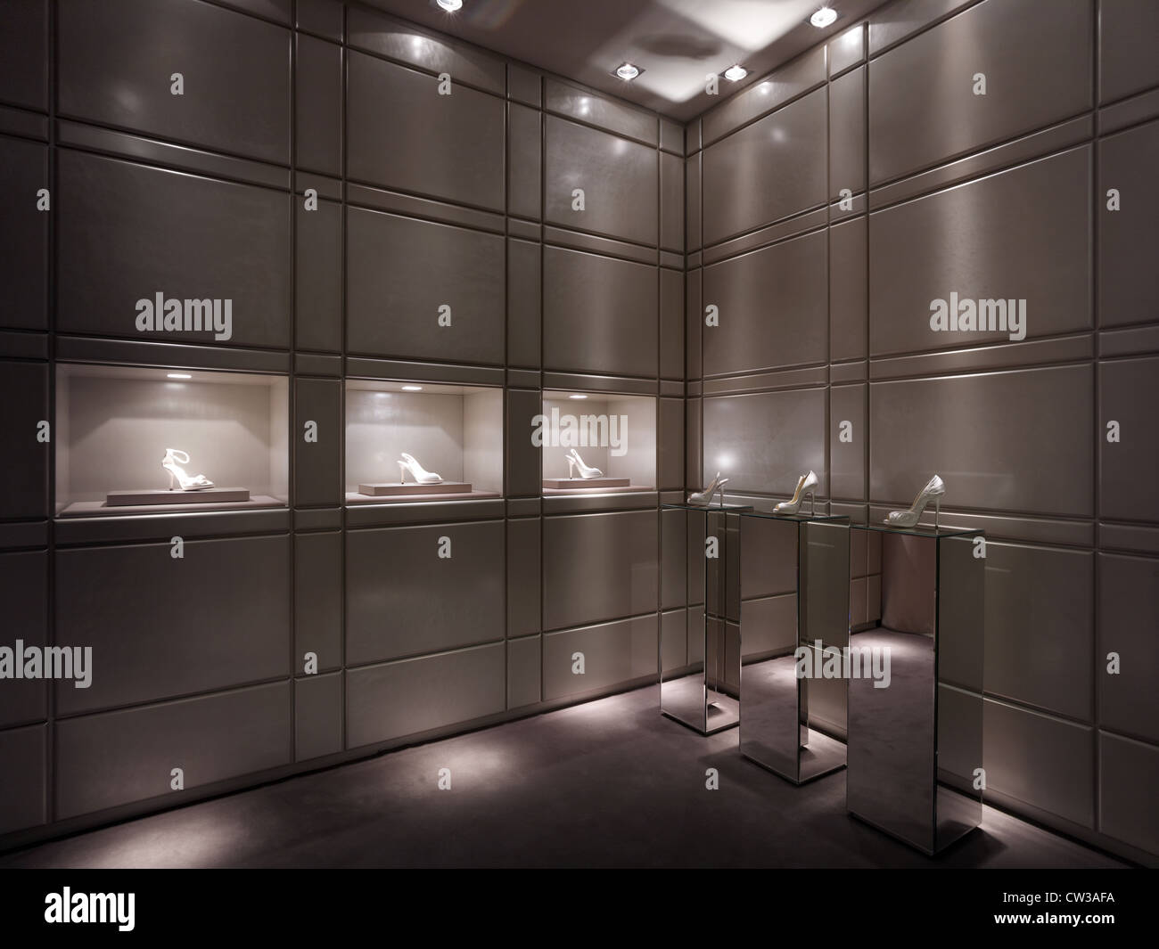 Jimmy Choo store in Milano, Italy Stock Photo - Alamy