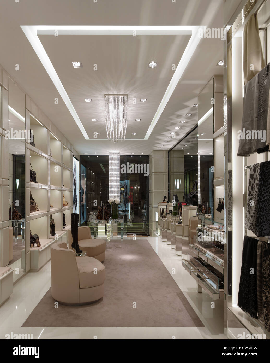 Jimmy Choo store in Milano, Italy Stock Photo - Alamy
