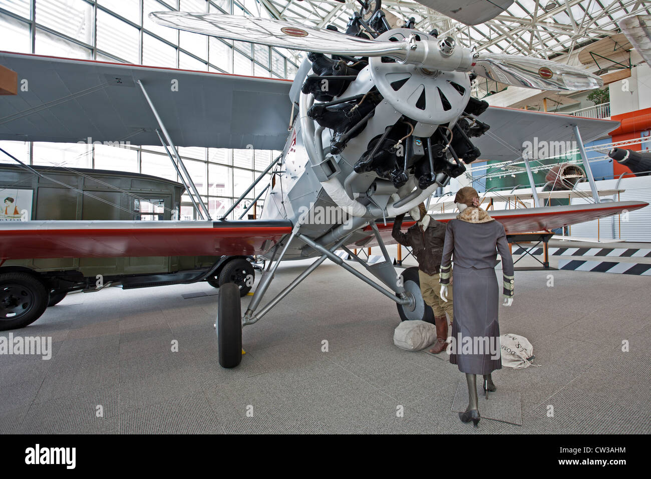 Airplanes aircraft plane exhibition aviation history historic model ...