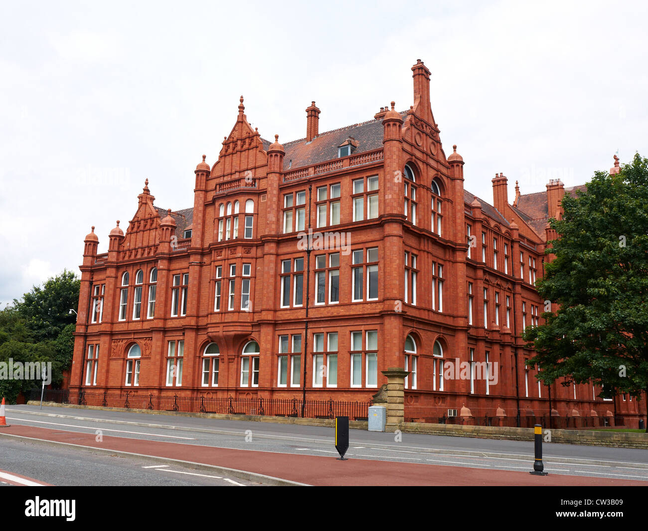Side elevation of Peel building, as part of University of Salford UK ...
