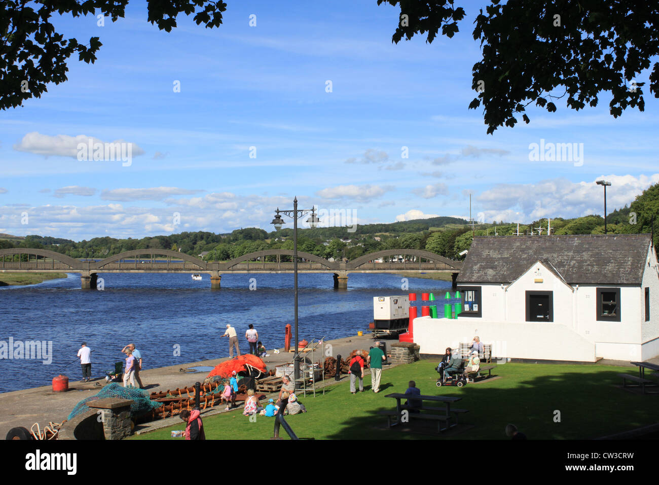 Looking up the River Dee from Kirkcudbright to road bridge above the ...